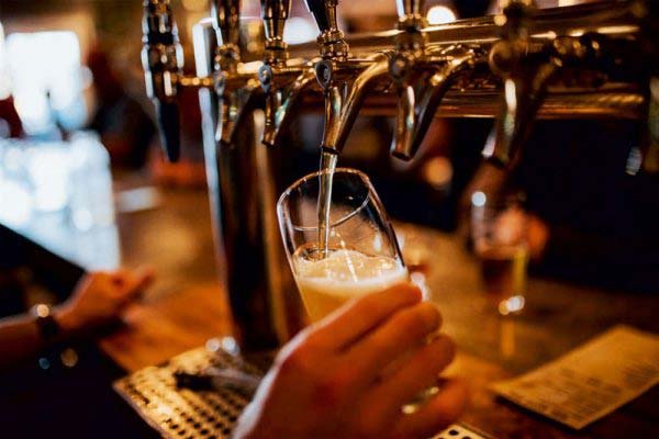 Everything you need to know about Draught Beer - Brewer World ...